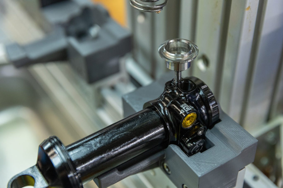 DBcoil IL Trunnion Mount Complete 100 Hour Service (Part 4 of 4)